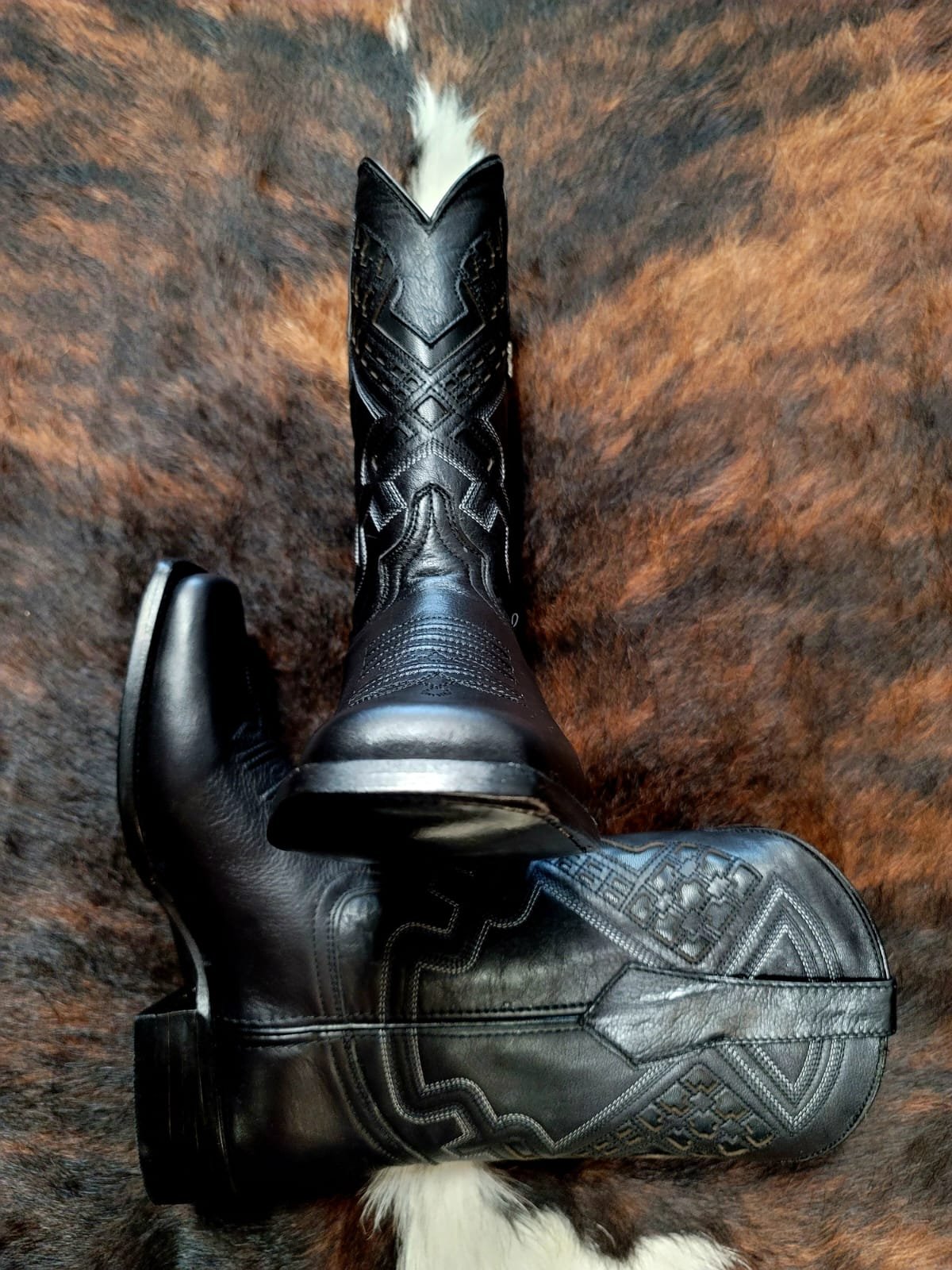 Mr Navas Western Wear